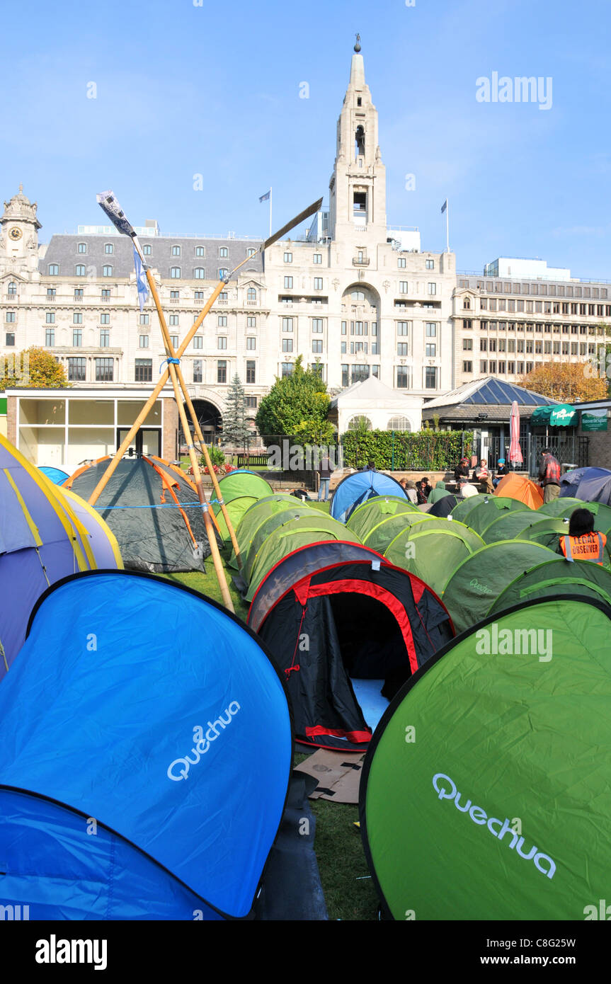 Tent city as The Occupy London protest spreads to Finsbury Square in ...
