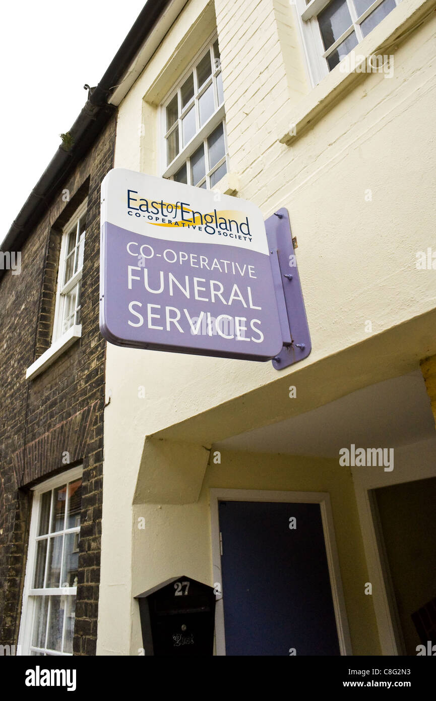 Funeral uk hi-res stock photography and images - Alamy