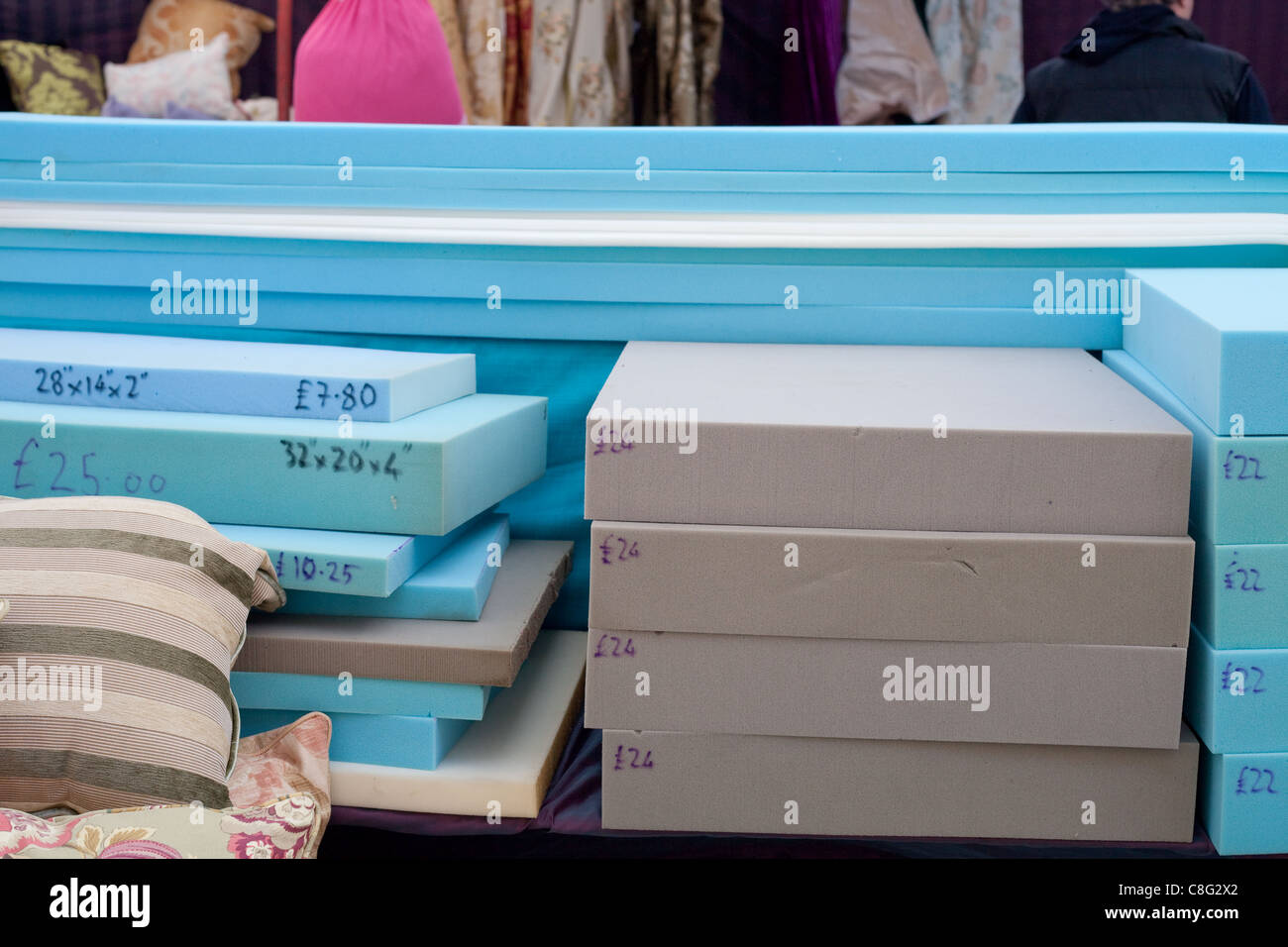 Market stall prices hi-res stock photography and images - Alamy