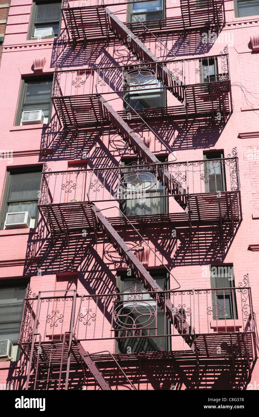 Fire escapes, tenements hi-res stock photography and images - Alamy
