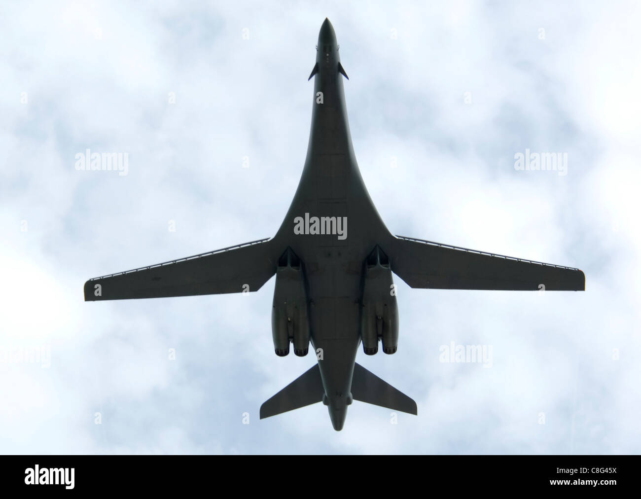B 1b lancer stealth aircraft hi-res stock photography and images - Alamy