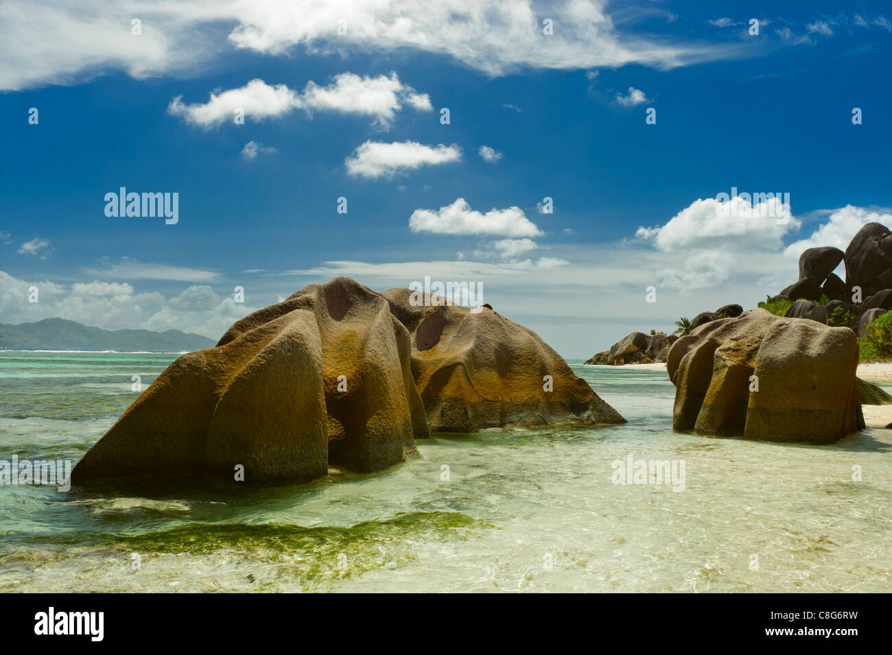 dramatic rock formations along tropical beach Stock Photo - Alamy
