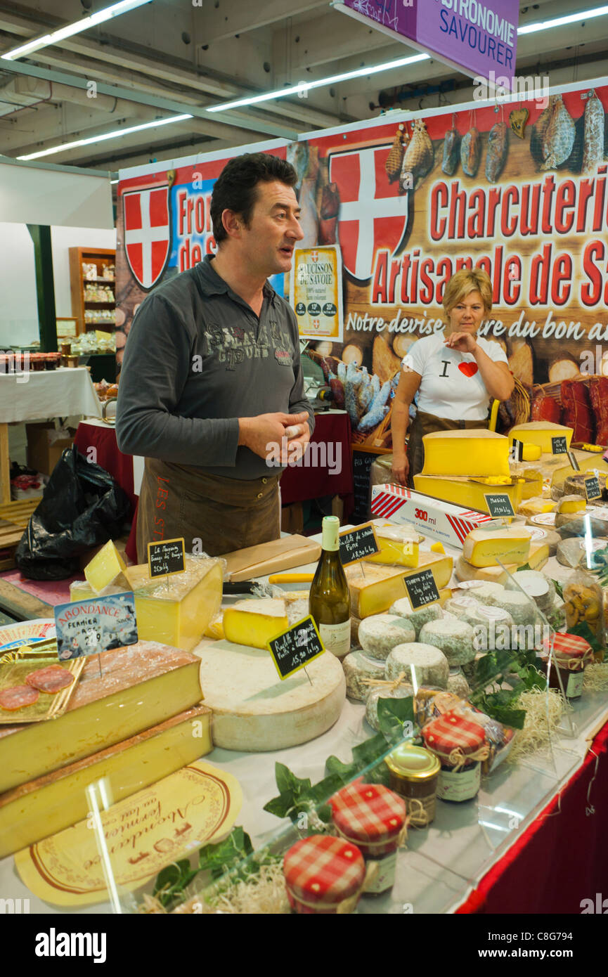 Paris cheese show hi-res stock photography and images - Alamy