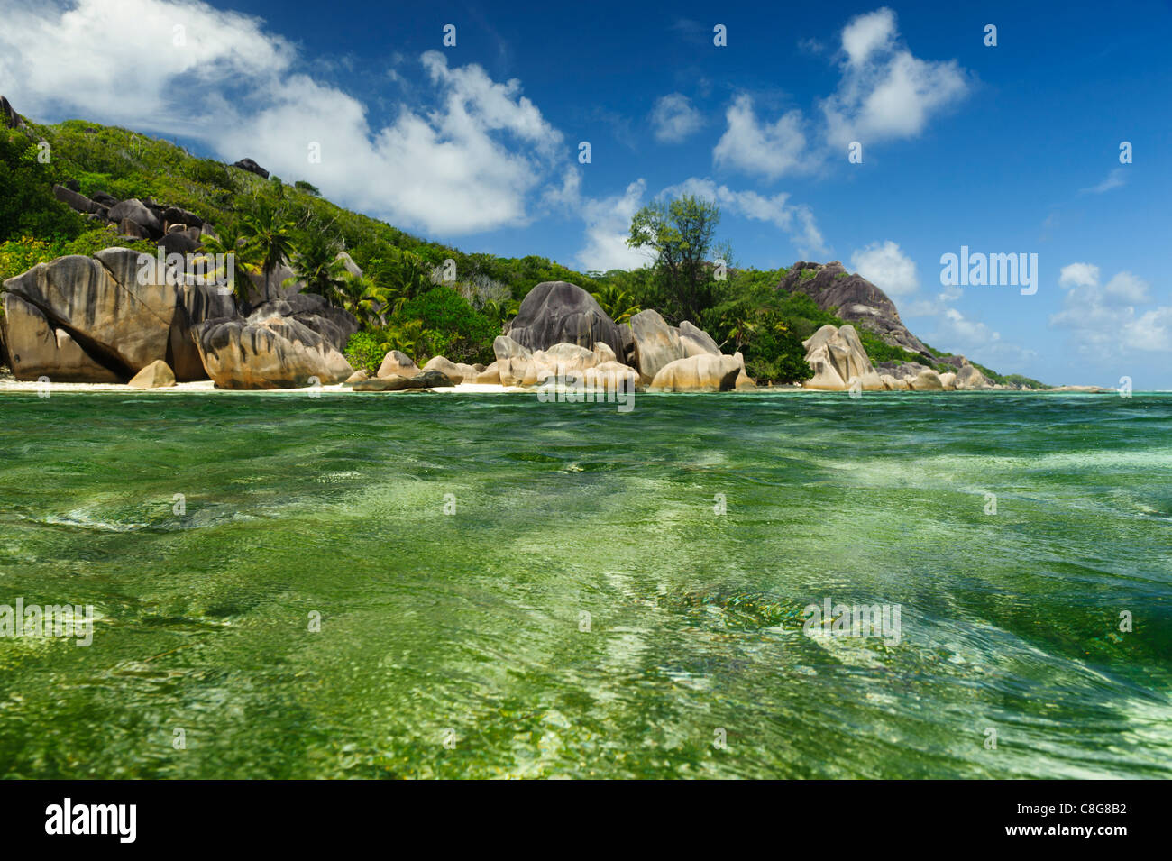 magnificent boulder-strewn tropical beach, La Digue island, Seychelles ...