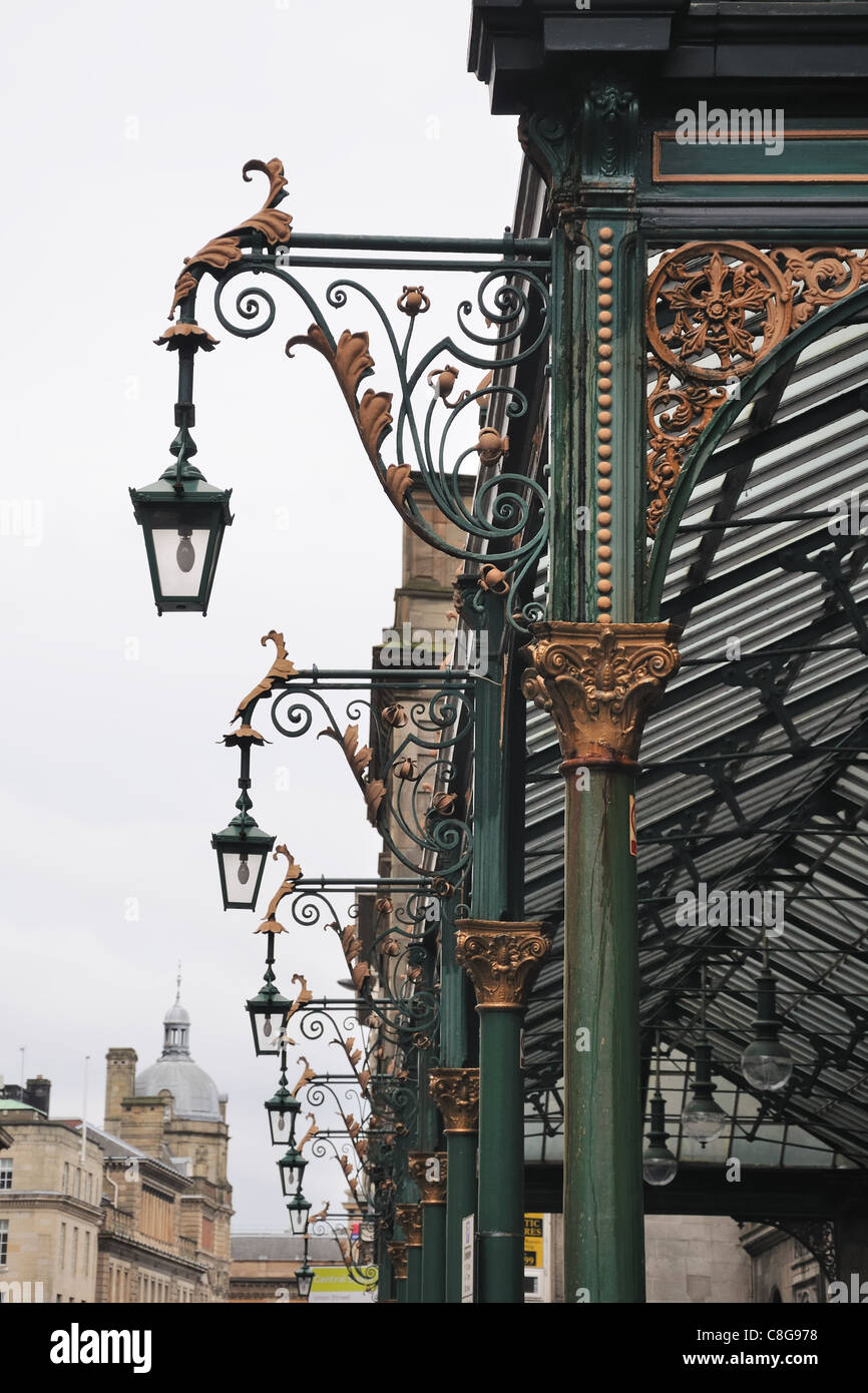 Lighting and canopy of the taxi rank at Glasgow Central Station Stock ...