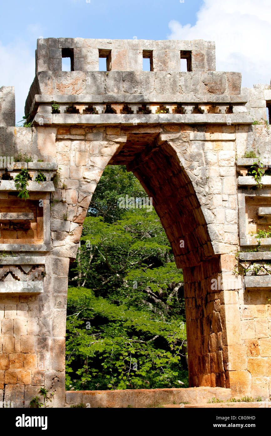 Gateway Arch, Mayan ruins, Labna, Yucatan, Mexico Stock Photo - Alamy