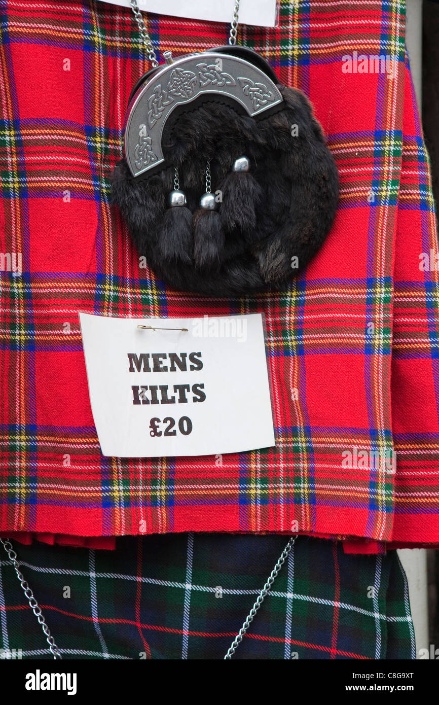 Kilts scotland hi-res stock photography and images - Alamy