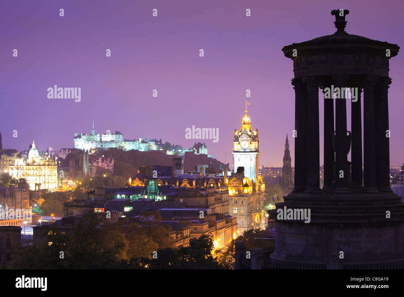 Edinburgh cityscape at dusk looking towards Edinburgh Castle, Edinburgh ...