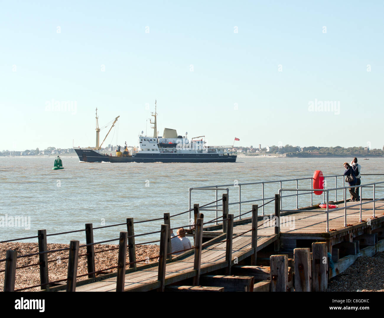 The Patricia sailing along the River Orwell Stock Photo - Alamy