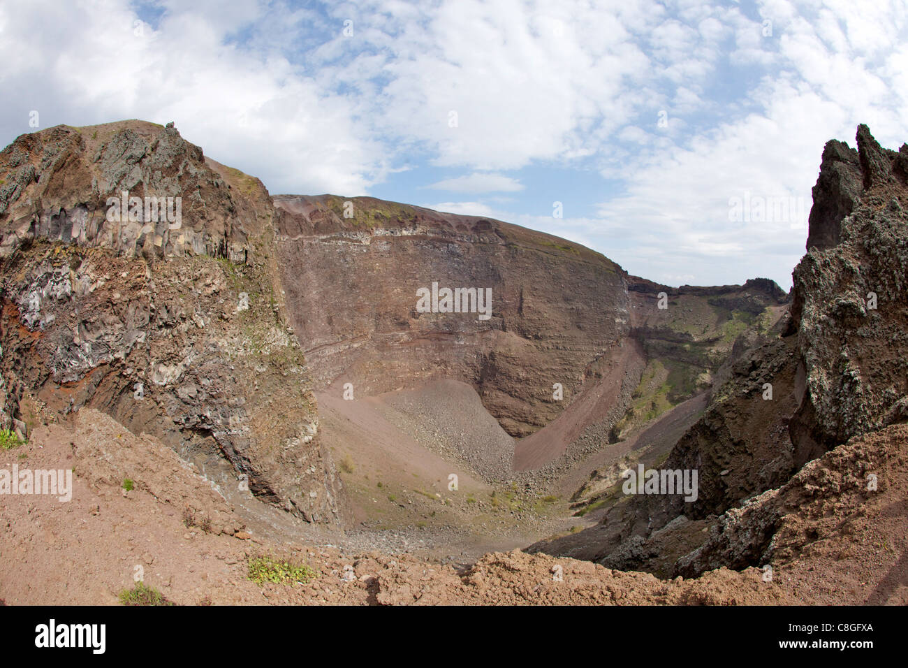 Volcanic crater of Vesuvius, Campania, Italy Stock Photo - Alamy