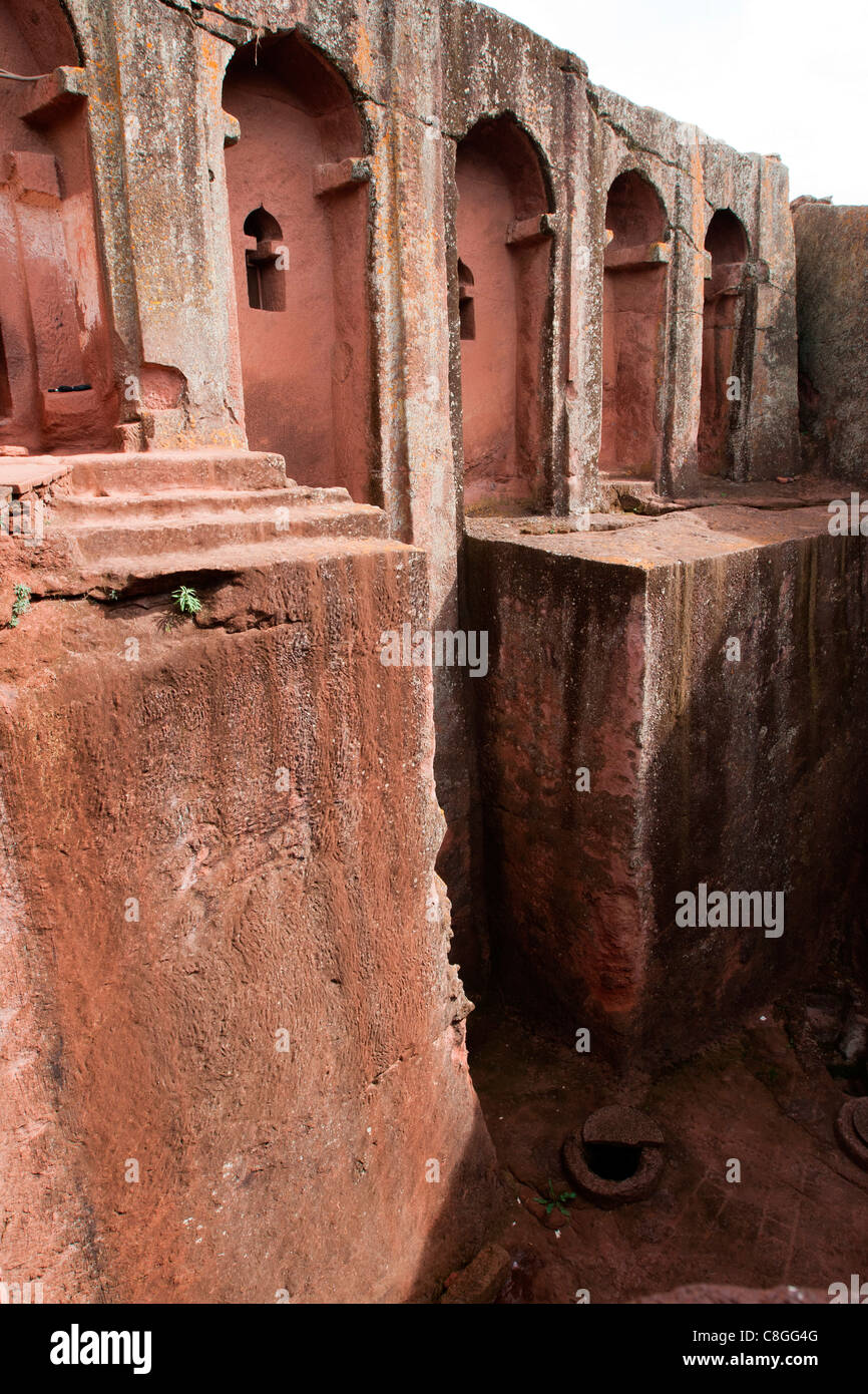 Entrance to the rock-hewn church of Bet Gabriel-Rufael in Lalibela ...