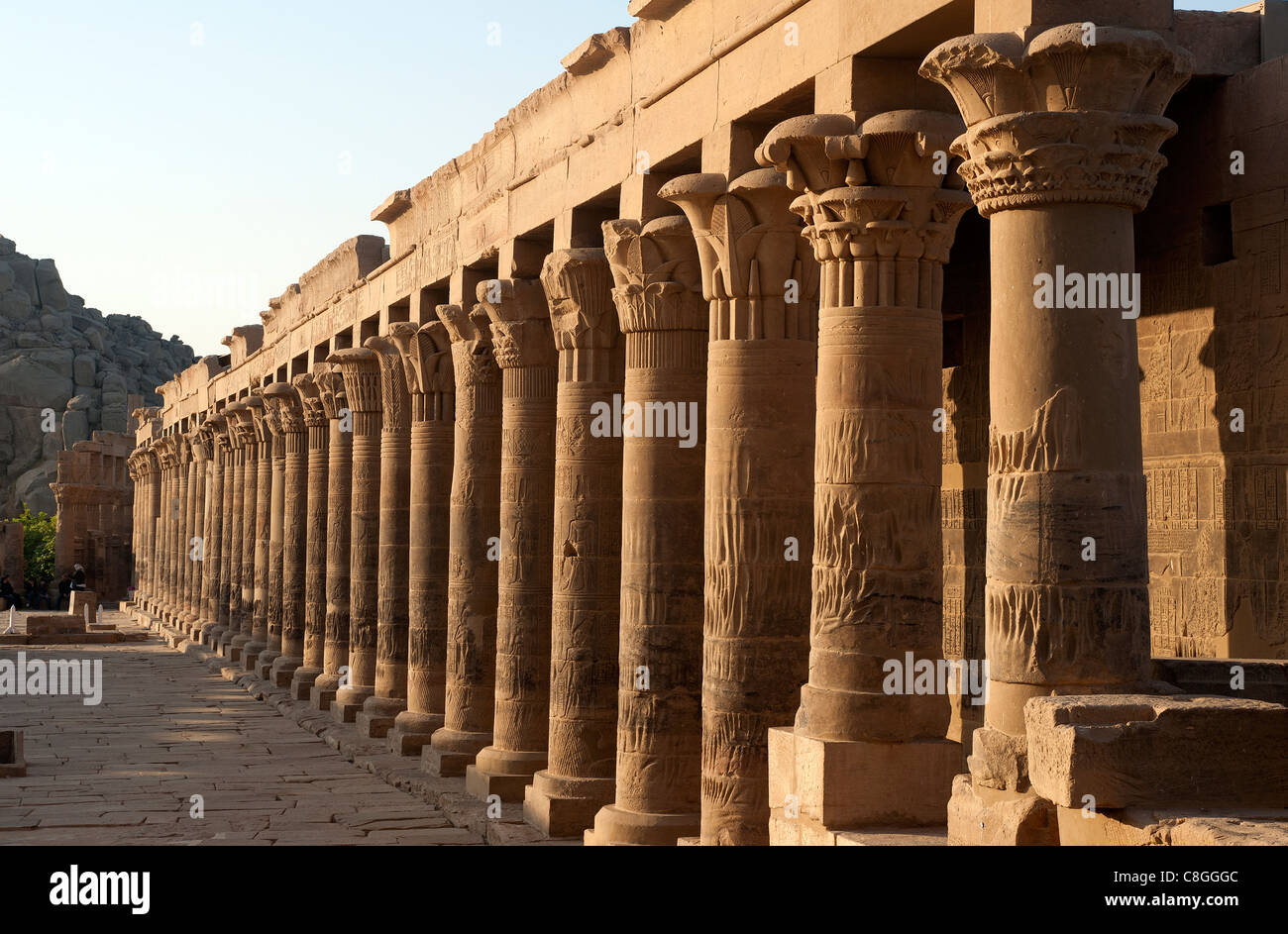 Isis temple hi-res stock photography and images - Alamy