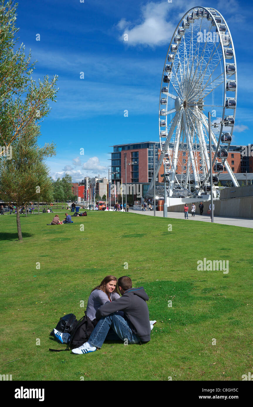 Liverpool eye hi-res stock photography and images - Alamy
