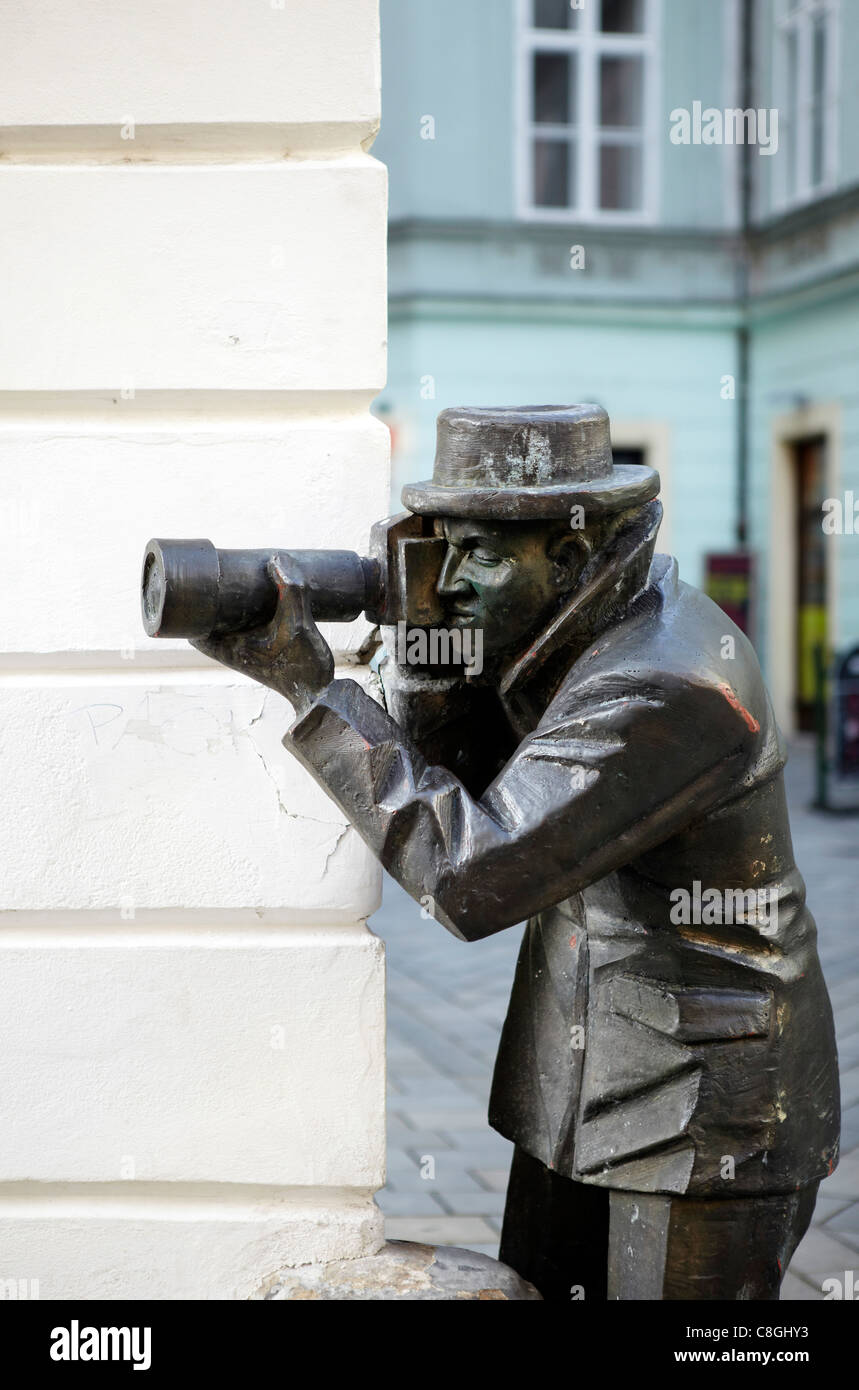 paparazzi statue, Bratislava, Slovakia Stock Photo - Alamy