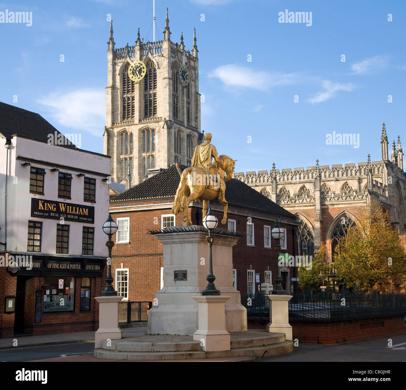 King billy statue hull hi-res stock photography and images - Alamy