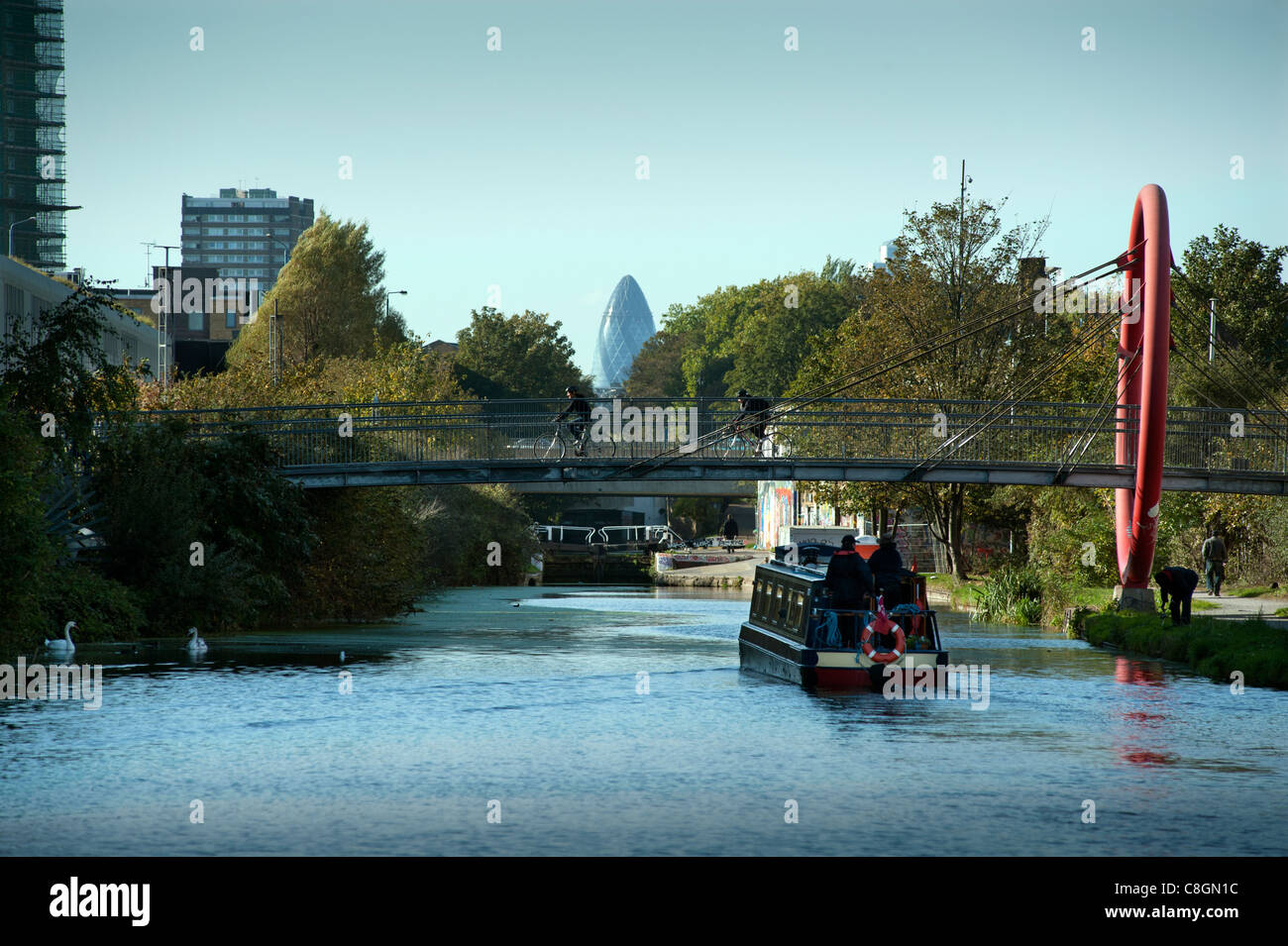 Lea River Lock Canal Boats High Resolution Stock Photography and Images ...