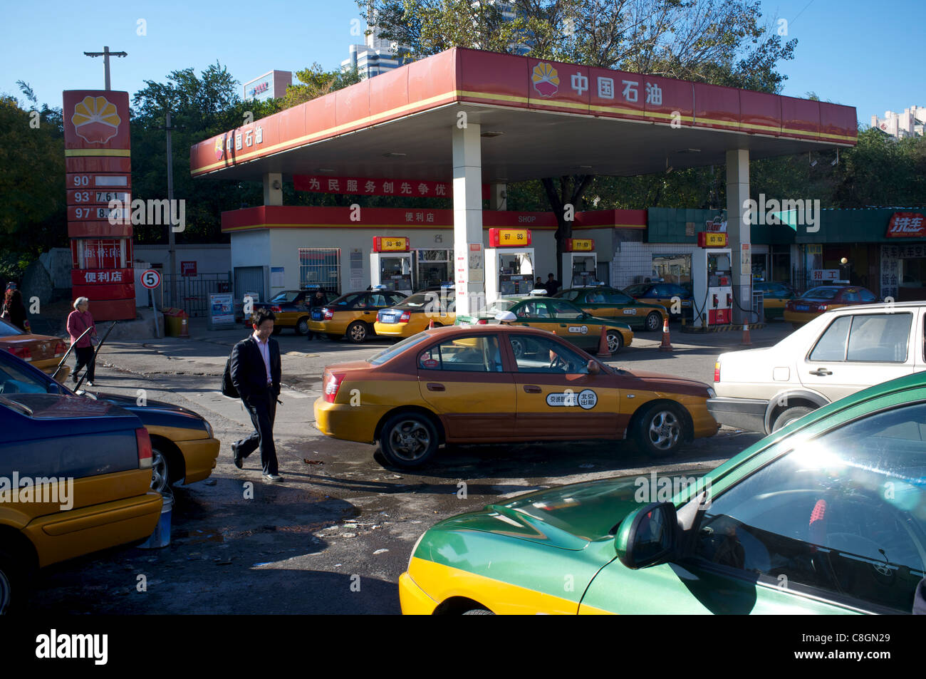 PetroChina gas station in Beijing, China. 23-Oct-2011 Stock Photo - Alamy