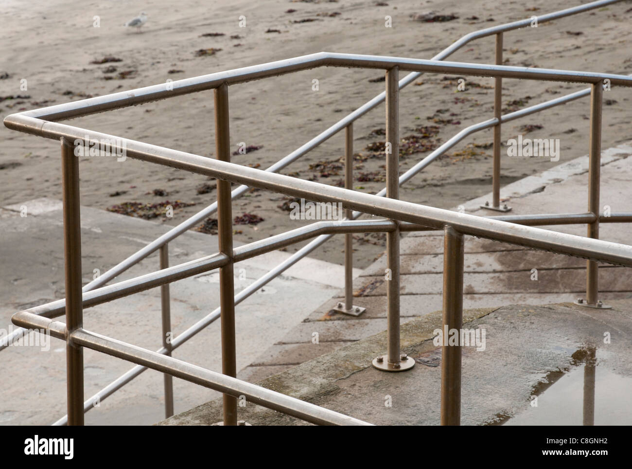 Railings sea hi-res stock photography and images - Alamy