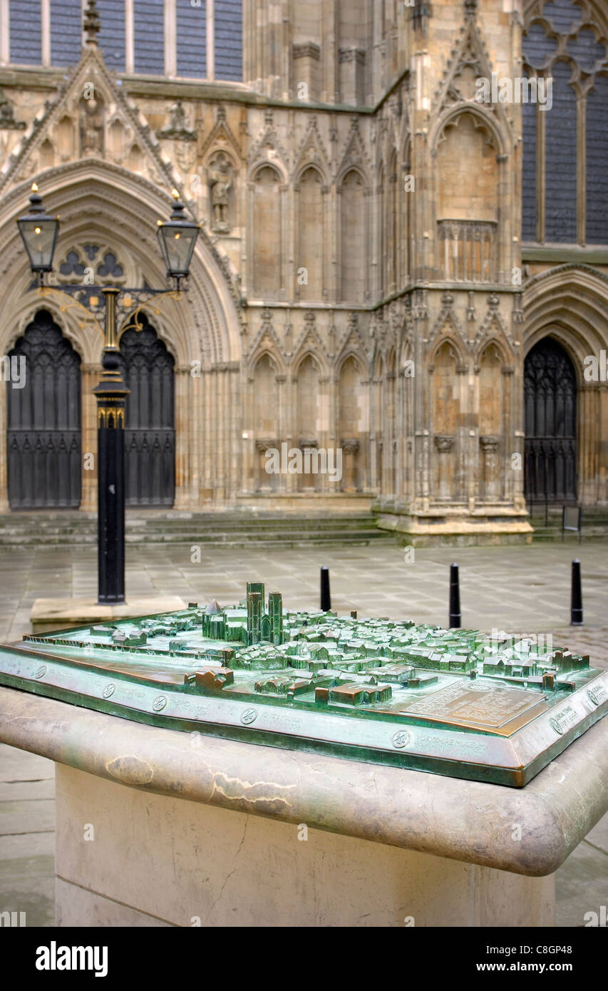 A bronze model of York set on the pavement outside York Minster Stock ...