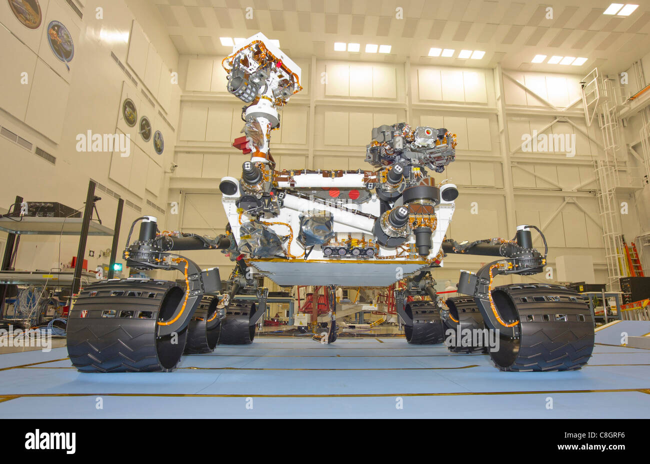 Mars Rover Curiosity, Front View Stock Photo - Alamy