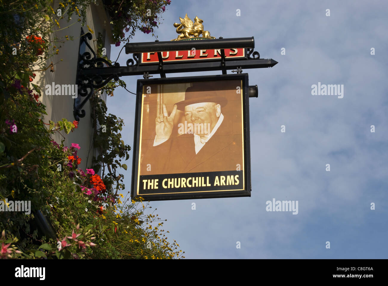 british pub sign for the churchill arms, kensington church street ...