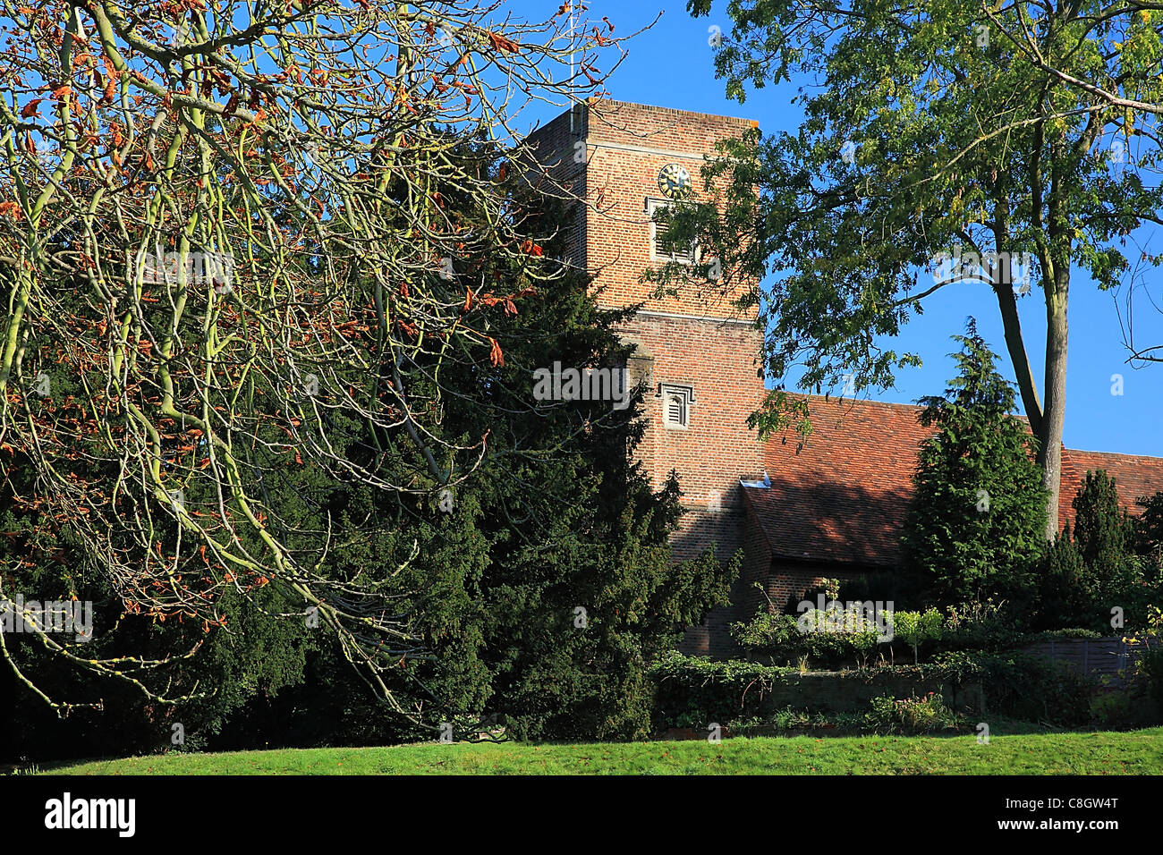 St john the baptist church old malden hi-res stock photography and ...