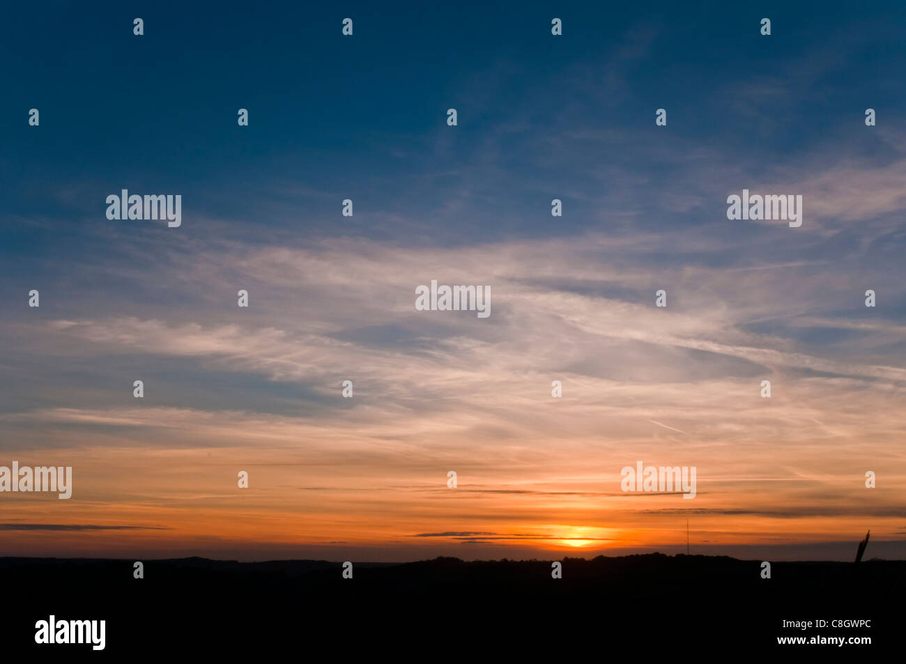 Orange yellow sunset glow hi-res stock photography and images - Alamy