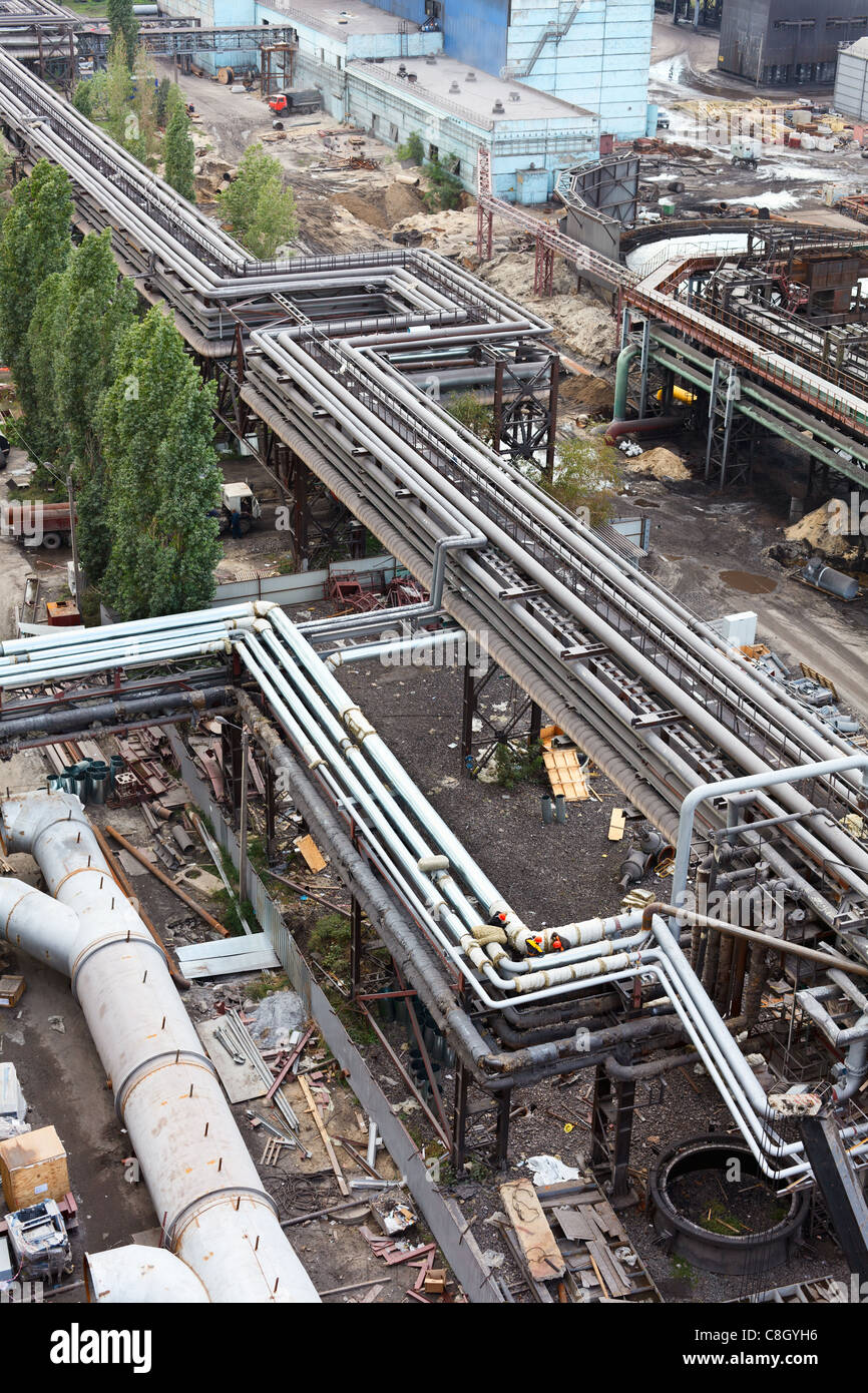 Industrial gas, heat power and oil pipelines on metal in a Russian ...