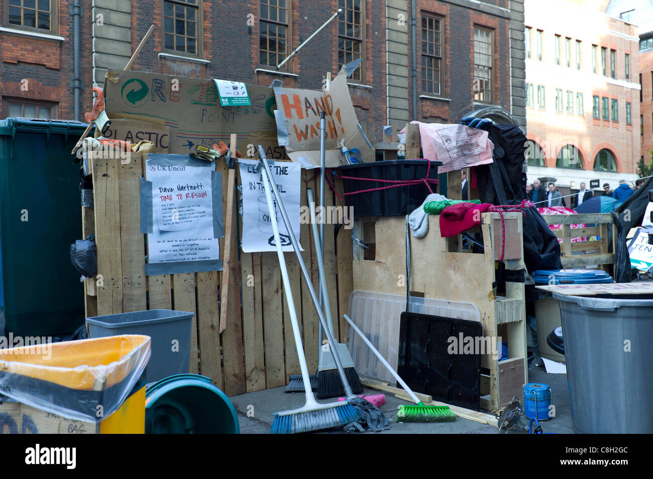 Anti rubbish campaign hi-res stock photography and images - Alamy