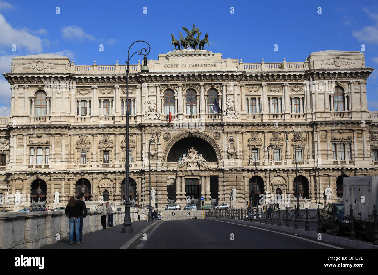 Palace of justice rome hi-res stock photography and images - Alamy