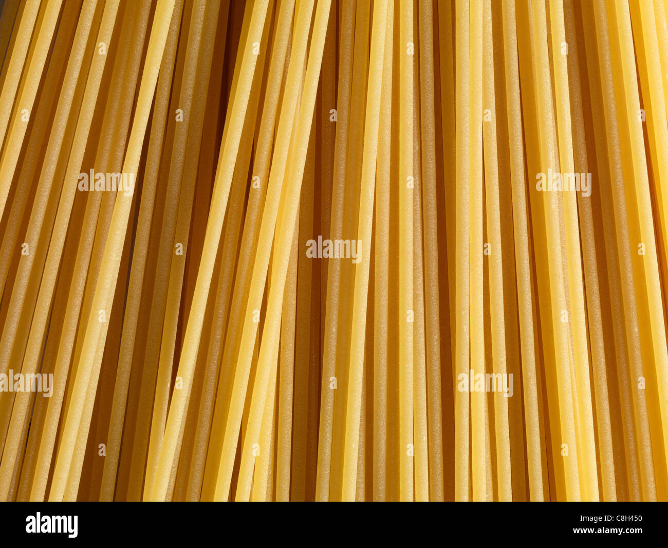 spaghetti pasta strands close up Stock Photo - Alamy