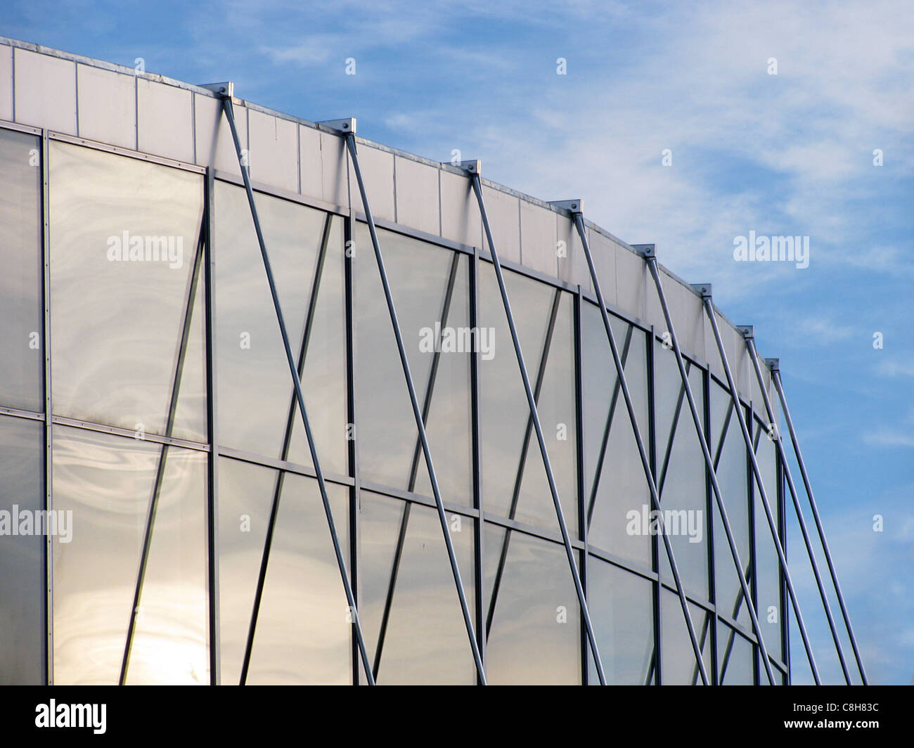 Edifice construction modern hi-res stock photography and images - Alamy