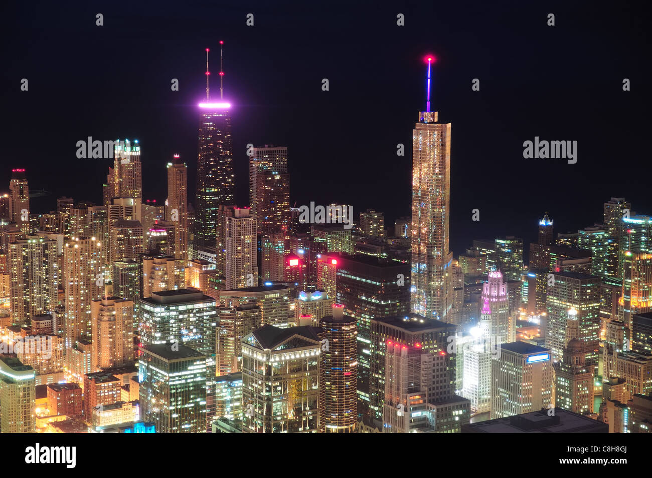 Chicago downtown aerial view at night with skyscrapers and city skyline ...