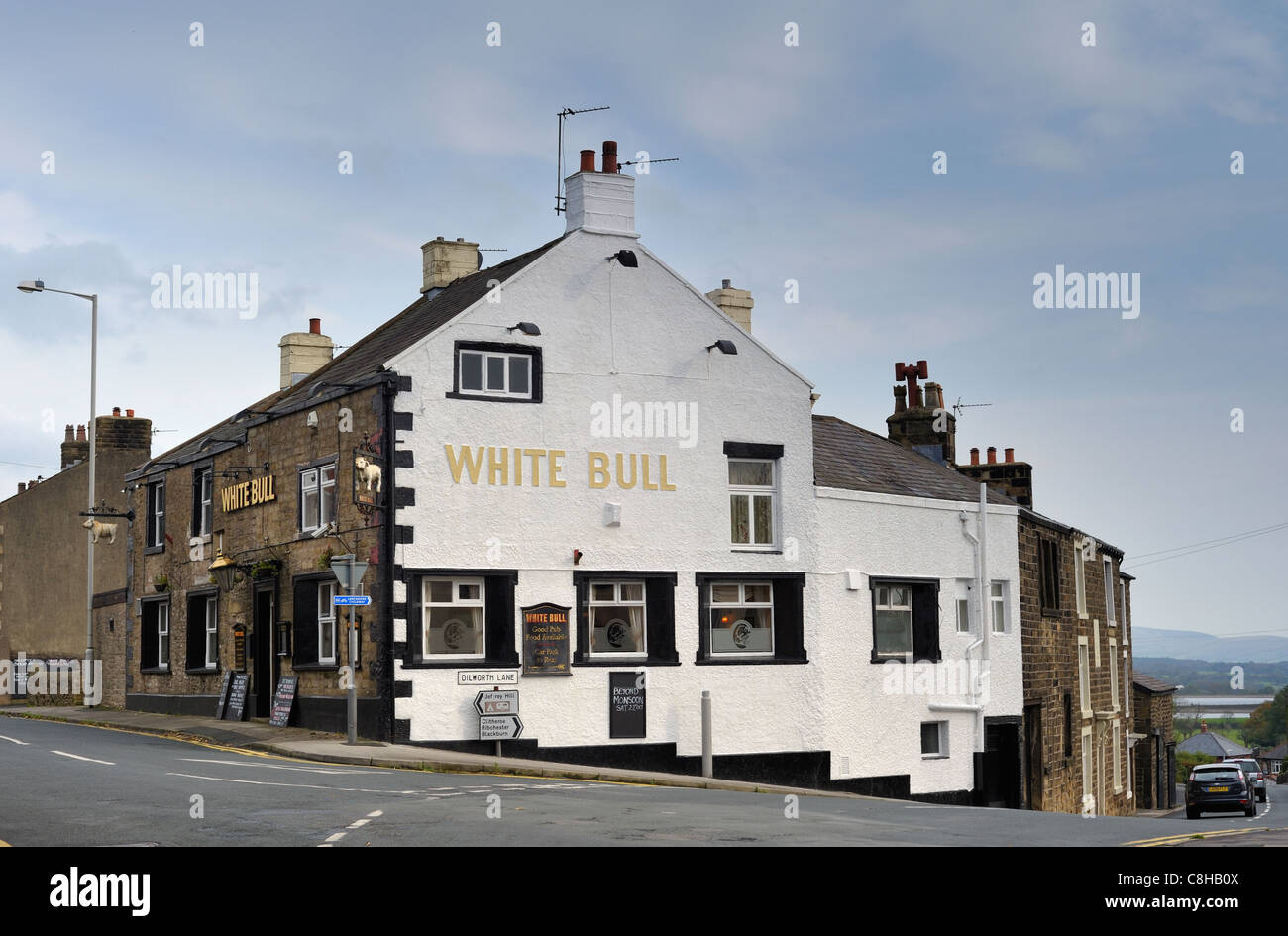 The White Bull Hotel Longridge Stock Photo - Alamy