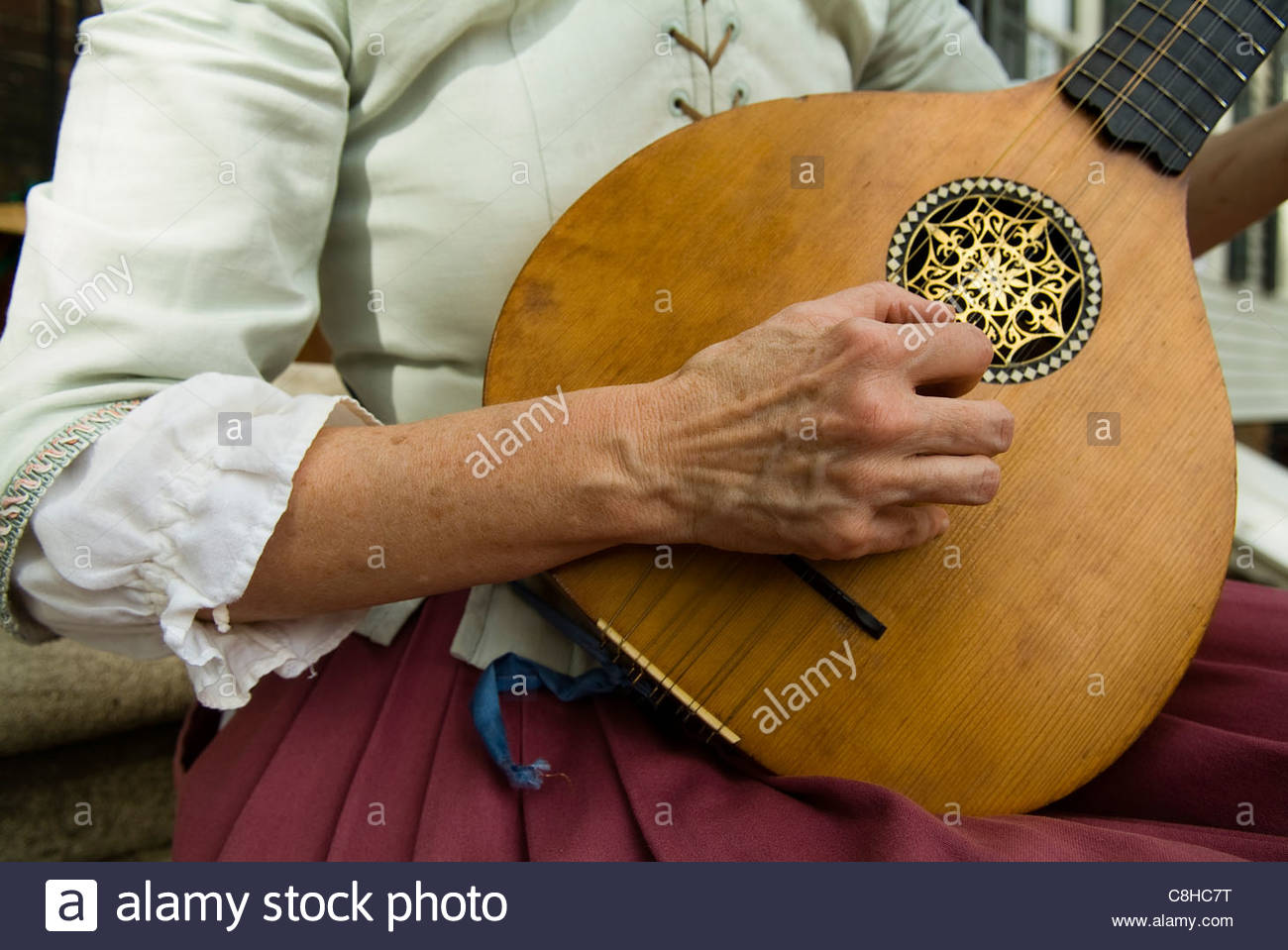 Woman With Mandolin Stock Photos & Woman With Mandolin Stock Images - Alamy