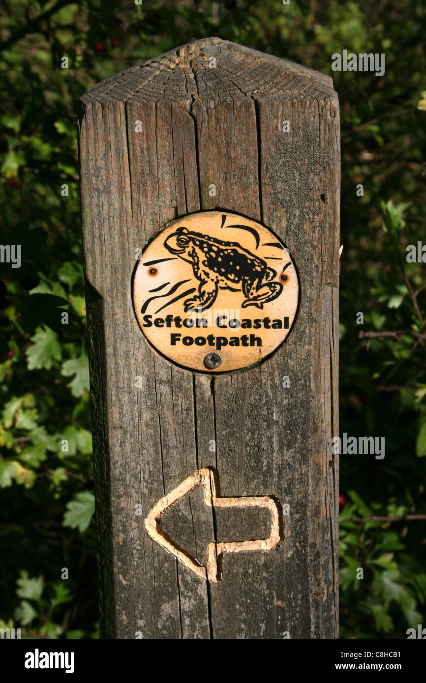 Sefton coastal footpath hi-res stock photography and images - Alamy