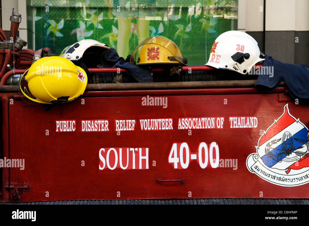 Thai fire truck at Central World shopping mall, Red shirt protest ...