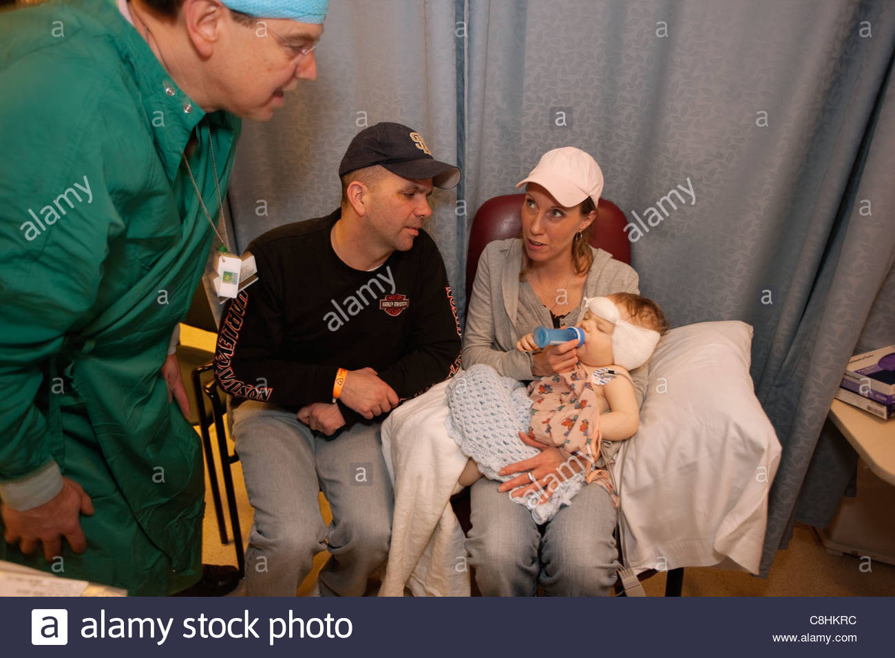 Medical Implants And Transplants Stock Photos & Medical Implants And ...