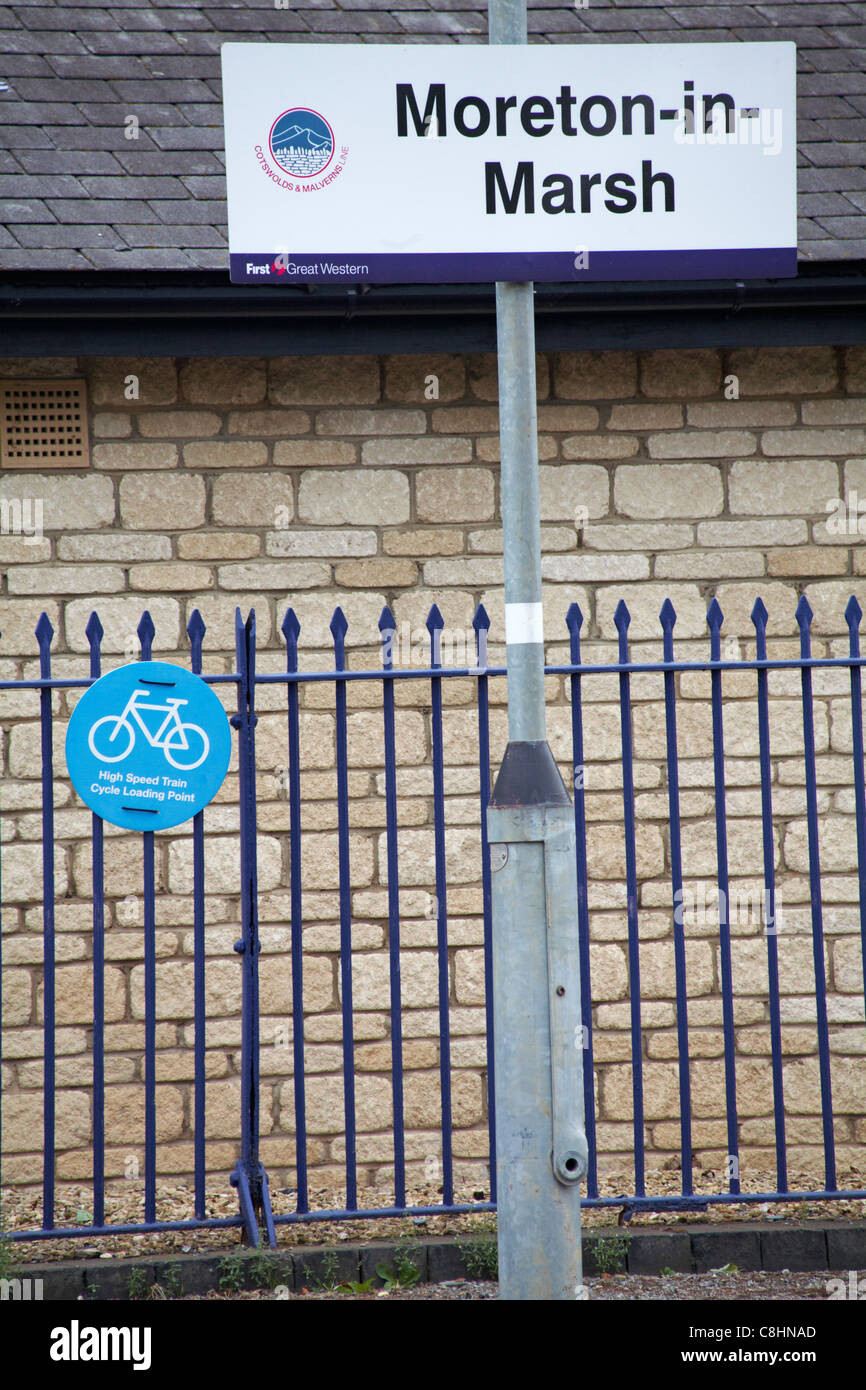 Moreton-in-Marsh signs at Railway station in the Cotswolds in July ...