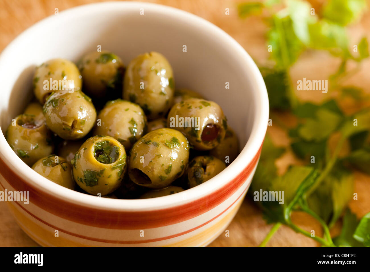Olives in an olive bowl Stock Photo - Alamy