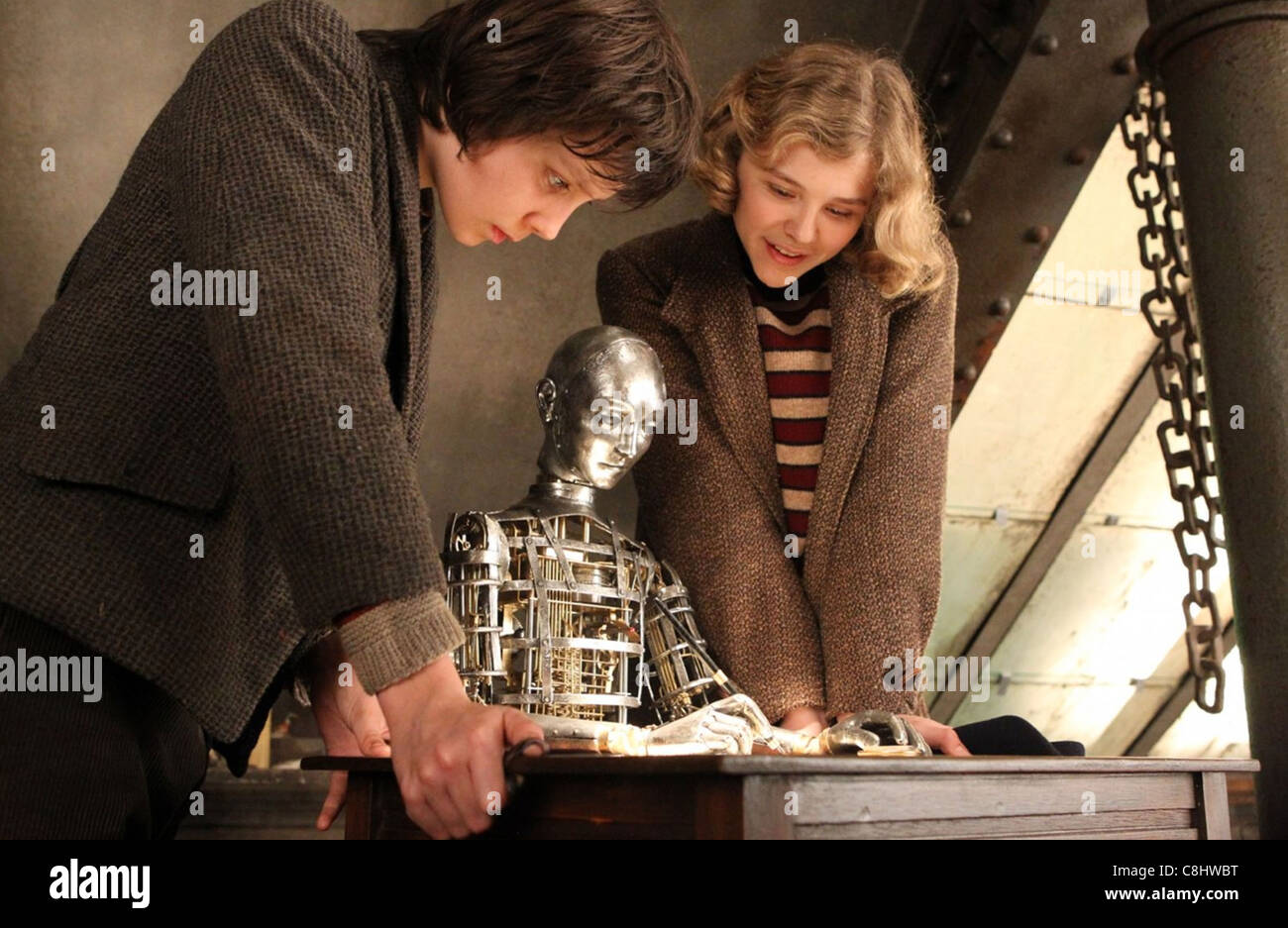 HUGO 2011 Paramount film with Chloe Grace Moretz and Asa Butterfield ...