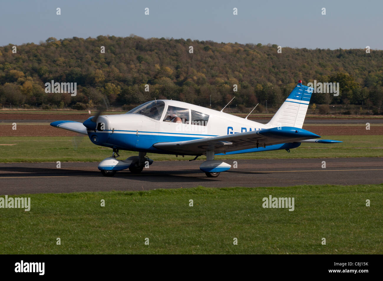 Piper cherokee pa28 hi-res stock photography and images - Alamy