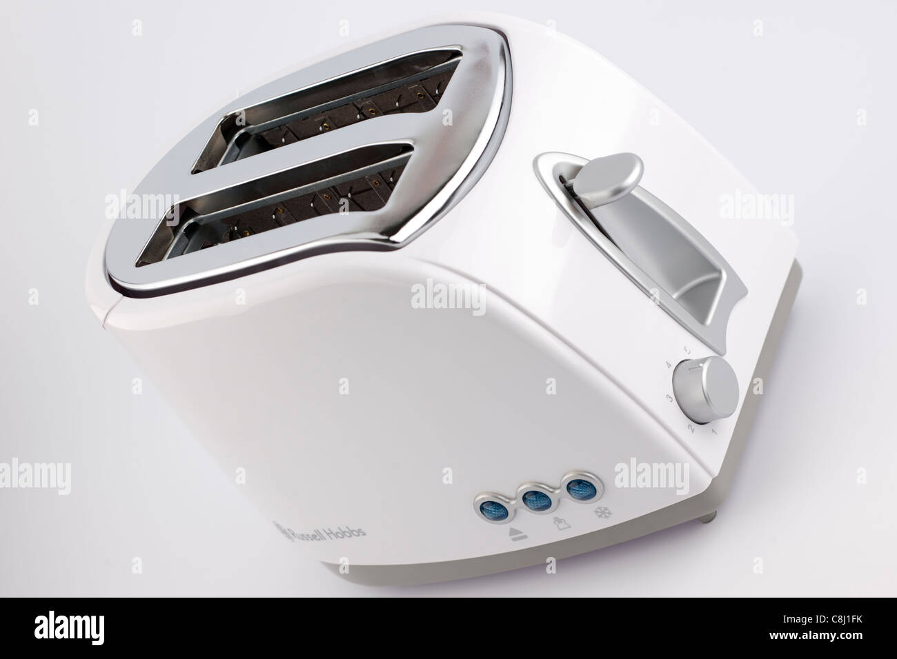 Russell Hobs white two slice electric toaster Stock Photo - Alamy