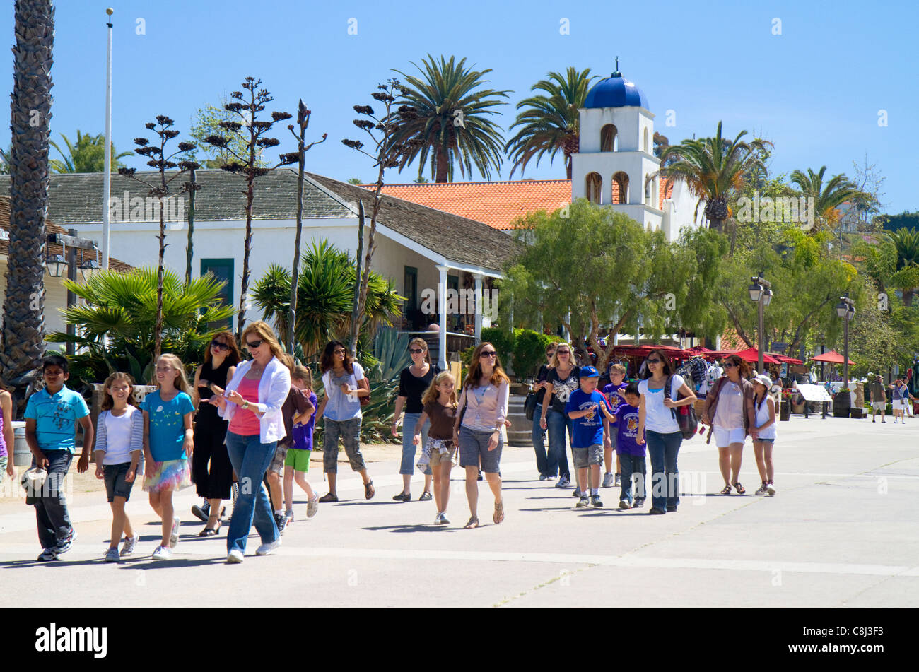 Children on a guided tour of Old Town San Diego State Historic Park ...