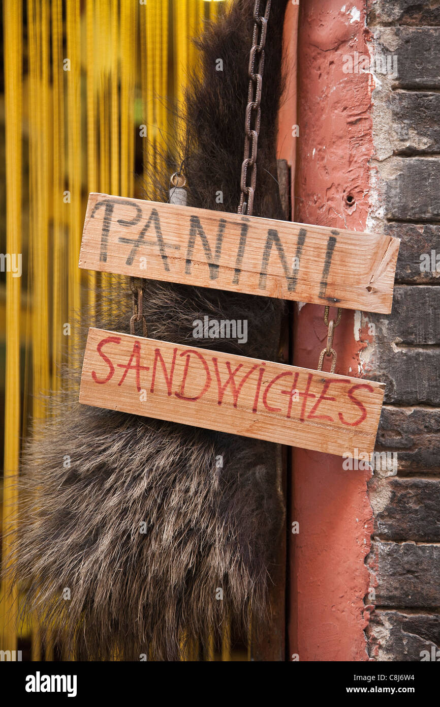 Sandwich shop italy hi-res stock photography and images - Alamy