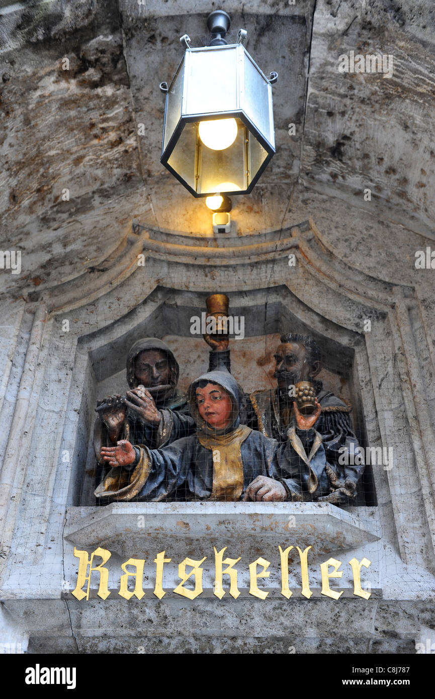 Entrance to the ratskeller hi-res stock photography and images - Alamy