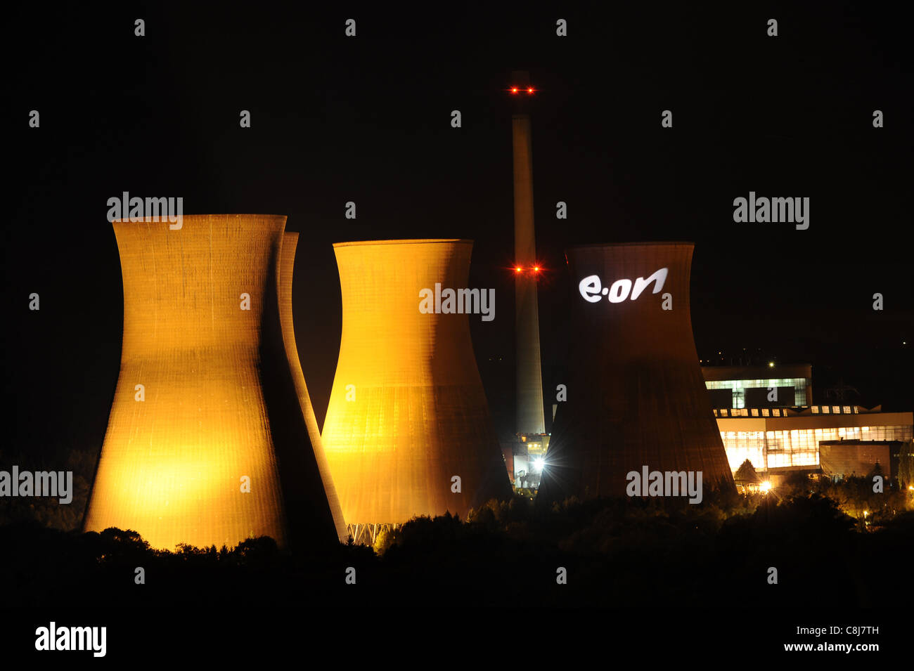 Eon logo hi-res stock photography and images - Alamy