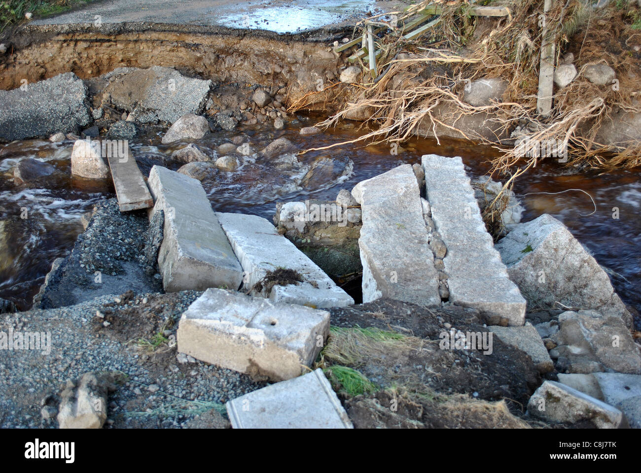 flash floods in lacken, wicklow ireland, collapsed bridge Stock Photo ...