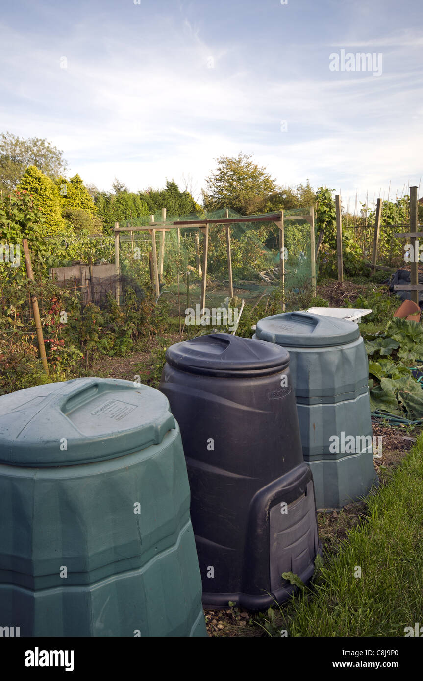 Compost Bins High Resolution Stock Photography and Images - Alamy