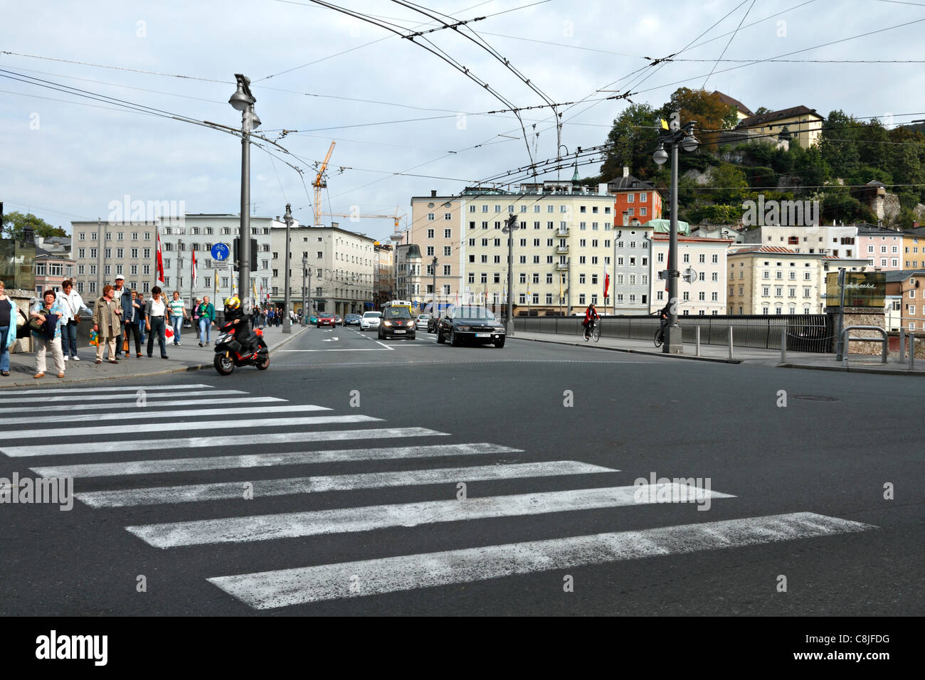 Bus lines hi-res stock photography and images - Alamy